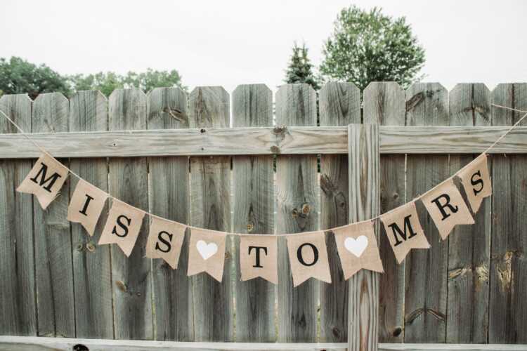 125 Sincere Anniversary Card Messages For Wife Inspired Year